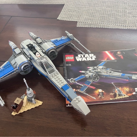 Lego | Toys | Lego Star Wars Blue And Gray Starfighter Set | Poshmark